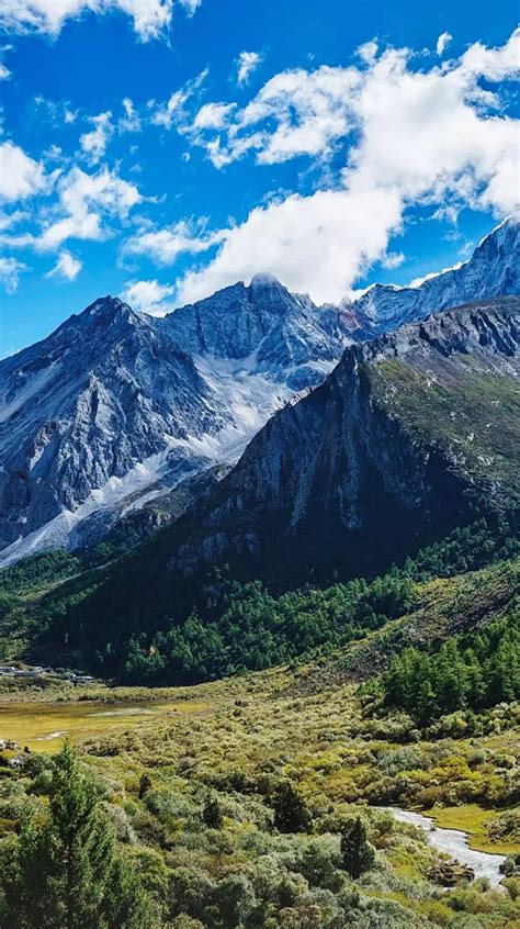 美到窒息的稻城亚丁。 美到窒息的稻城亚丁。