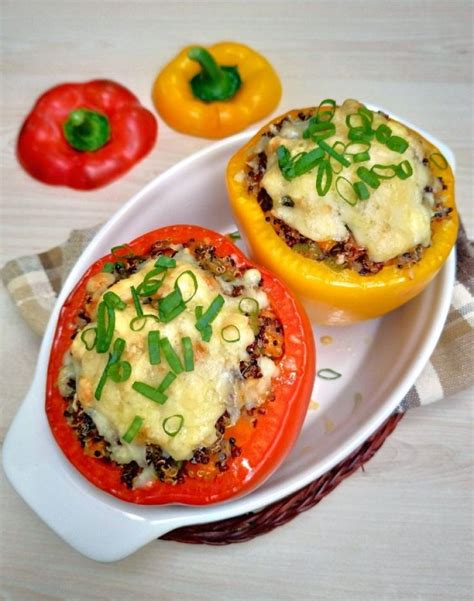 Pimentão Recheado Com Quinoa E Legumes Cozinhando Para 2 Ou 1 Refeições Fitness Pimentão