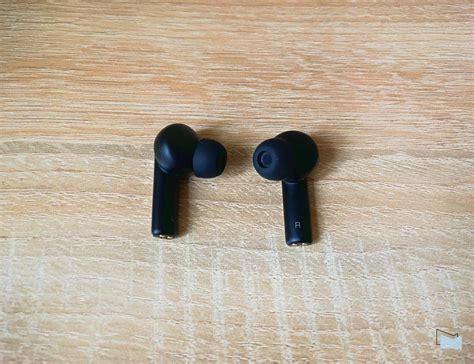TWS headphones Shanling MTW200 review. Best sound for $100? • Mezha.Media