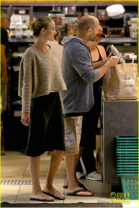 Rosie Huntington Whiteley Makes Jason Statham Crack Up While Shopping See The Cute Pics