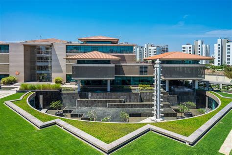 Green Architecture Understanding Energy Efficient Architecture Blarrow Innovating The