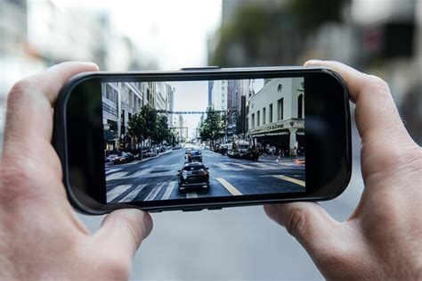 Examine the use of augmented reality to visualize generative ai | Premium AI-generated image