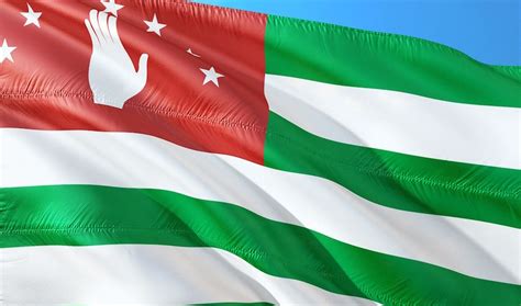 В Абхазии стартовали выборы президента