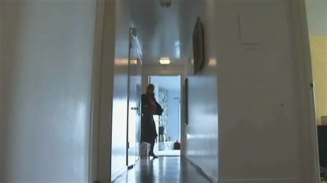 쓰리섬을 즐기는 금발 친구 holly wood와 nicole moore xHamster