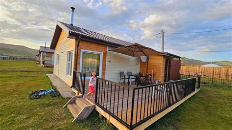 Зуслангийн Байшин Констракшн ххк Хаврын тэргүүн сарын Шинийн 15 ны Билэгт сайн өдрийн мэндийг