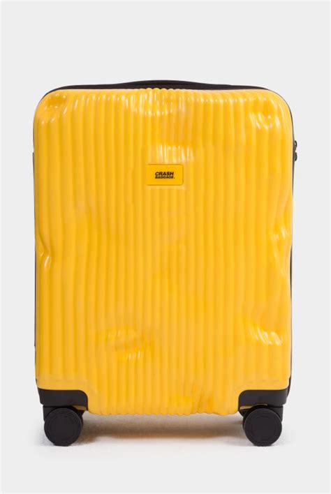 Чемодан Crash baggage 9400220038 - купить в Москве за 31990 руб ...