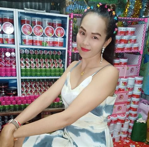 មករា អឡាយ