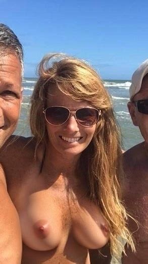 Nude Beach Fun Foto Pornô Eporner