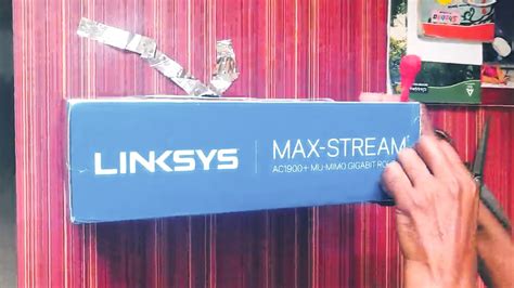 Linksys Max Stream Ea7500 Ac1900 Dual Band Wireless Router Youtube