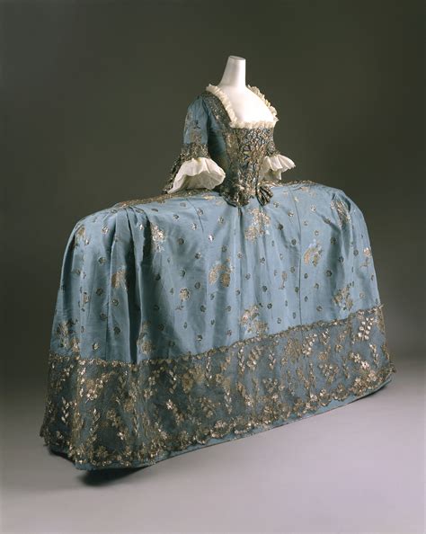 18th Century Clothing