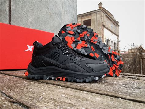 Мужские зимние кроссовки на меху Xtep Outdoor 979419370026 Black 45 29 ...