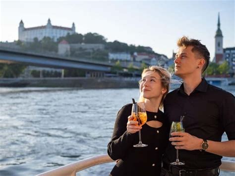 Malalata Party Music Cruises By Sightseeing Boats