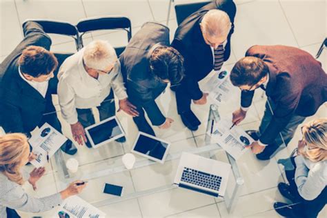 How Can You Save Money On The Cost Of Business Plane Tickets