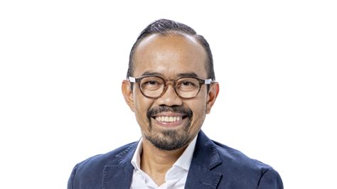 foto profil dan rekam jejak riva siahaan dirut pt pertamina patra