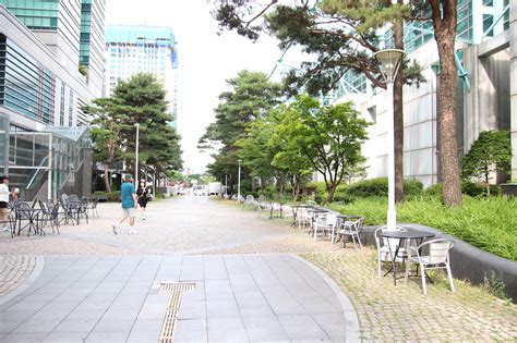 20230617 안양 평촌 아크로타워and우편집중국 사잇길