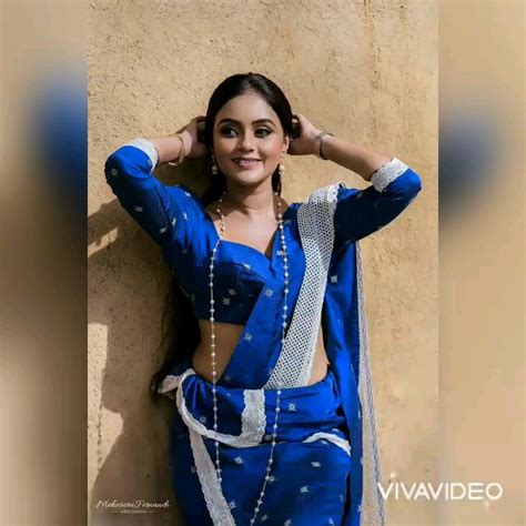 අලුත් ඔසරි විලාසිතා බලමුද 😍 Saree Osariya New Fashion Trending Newyear Youtube