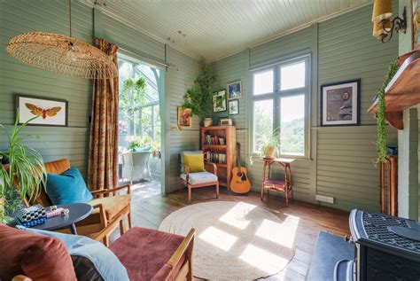 Inside Sex Educations Iconic House As Property Hits Market For Eye Watering Sum The Sun