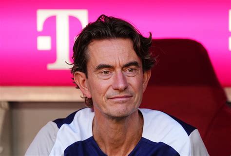 ترکیب احتمالی تاتنهام در فصل 26 2025 با حضور ازه، کودوس و ساوینیو عکس