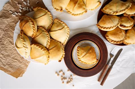 Мужское сообщество Lover Статья КАК ПОСТАВИТЬ СВОЮ ДЕВУШКУ НА МЕСТО В этой статье я отвечу на