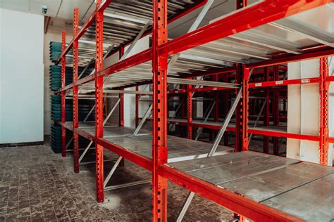 5 Space Saving Racking Solutions For Small Warehouses Krost Shelving And Racking