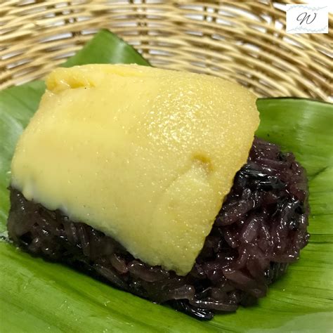 ข้าวเหนียวดำสังขยา อาหาร อาหารอร่อย ขนมหวาน