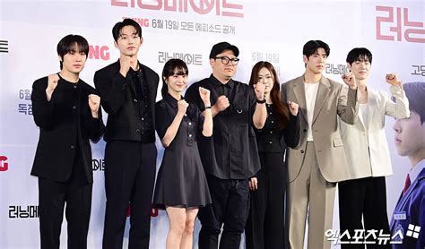 러닝메이트 힘차게 파이팅[엑s Hd포토] 나무뉴스