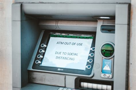 Membuat Program Atm Sederhana Menggunakan Python Pesona Informatika
