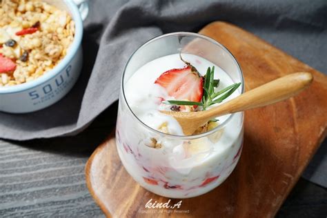 딸기 요거트 파르페 만들기