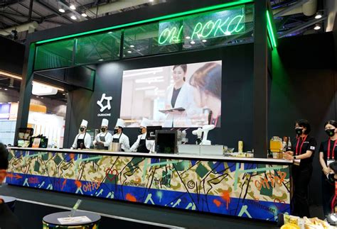 Doosan Robotics On Linkedin Cook Fried Food Doosan Robot Chef Robotchef Doosanrobotics…