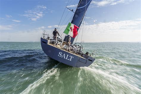 Advanced A66: Prices, Specs, Reviews and Sales Information - itBoat