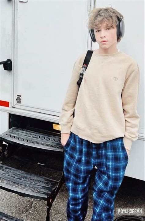 Dylan Hoffman Cute Celebrity Guys Cute Celebrities Cute Blonde Guys