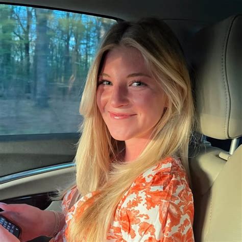 Liv Teverino Livtev • Threads Say More