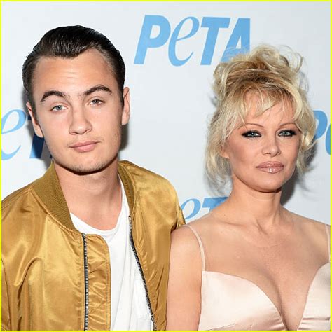 Everything Pamela Andersons Sons Have Said About Her Sex Tape Marriages The Pam Tommy