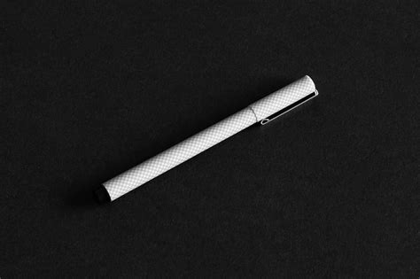 Free Pen Mockup