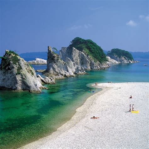 Japans Top 20 Dreamy Beaches A Summer Paradise Of Blue Seas And White