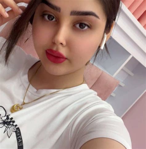 مژگان حسینی