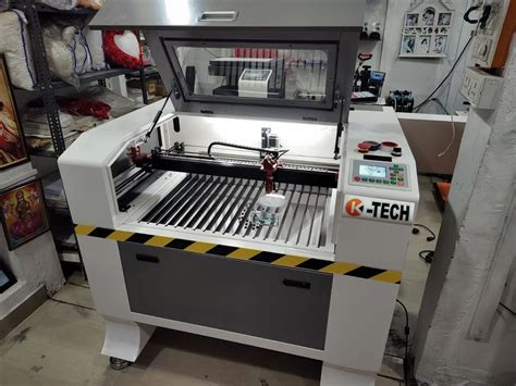 Acrylic Laser Cutting Machine At ₹ 340000 एक्रिलिक लेजर कटिंग मशीन In