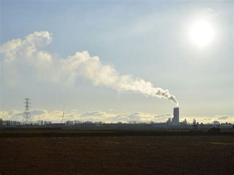 Achieving Validated Near Term Greenhouse Gases Ghg Emissions Reduction Targets With Sbti