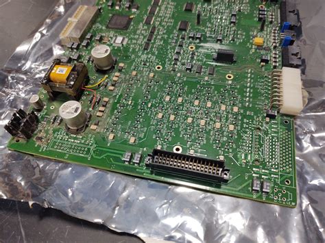 Agilent G7000 61106 Rev B1 Assembly Board For Agilent 7000 Gc Ms Ms
