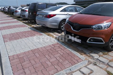 주차장 야외주차장 자동차 교통 입구 사진이미지일러스트캘리그라피 Currere작가
