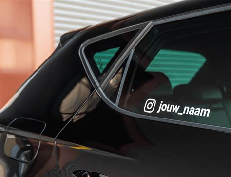 Autostickers bevestigen – socialsticker