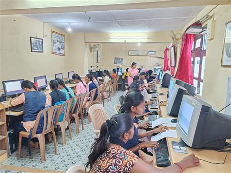 COMPUTER LAB SSRG Women S College