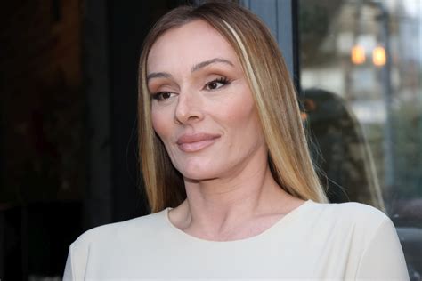 Anabela Spakovala Kofere I Napustila Andreja Sa Sobom Povela I ćerkicu