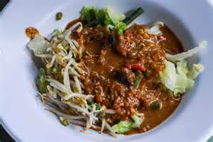 Cara Bikin Bumbu Pecel Wangi Daun Jeruk Ala Pedagang