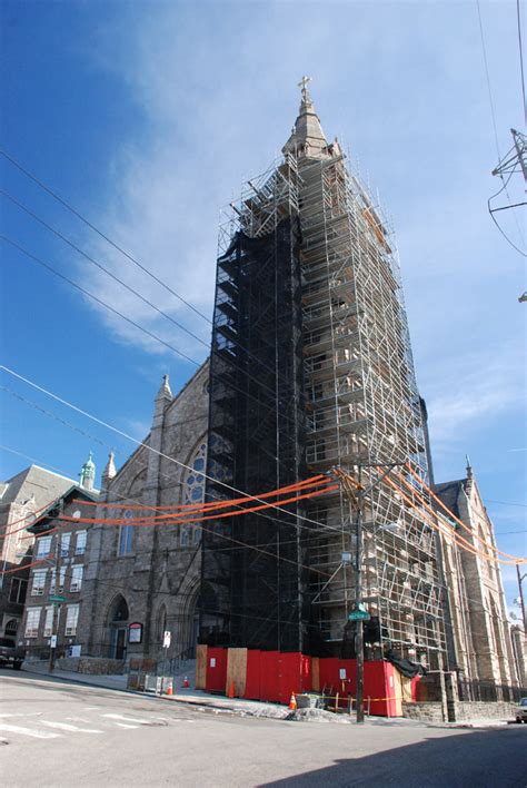 Superior Scaffold Services Birds Of A Feather Scaffolding Around Nesting Peregrine Falcons