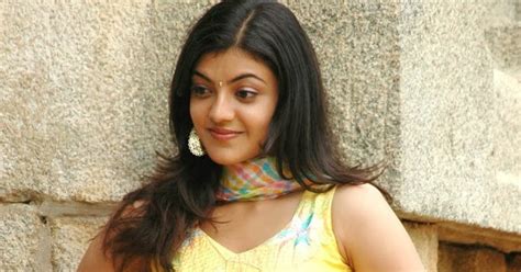 Dynamic Dada Bollywood Hot Sexy Actress Kajal Agarwal Enjoy Panjabi Food