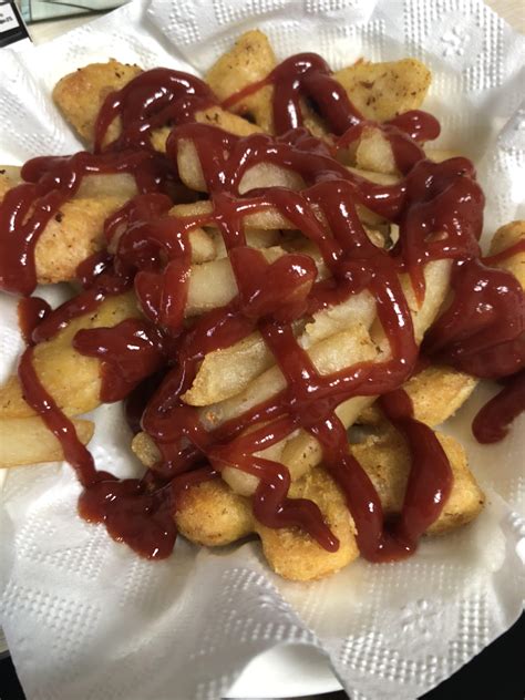 치킨핑거 치킨너겟 감자튀김