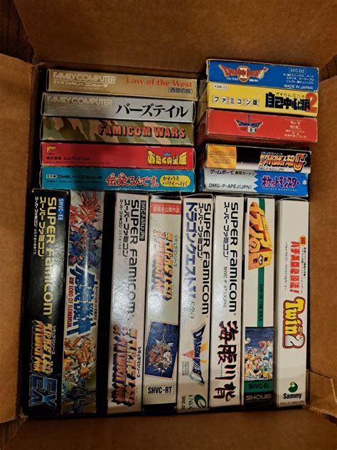 アマノ on twitter ファミコンとスーパーファミコンのソフトを発掘してきました。 なつかしいソフトがたくさんあります。