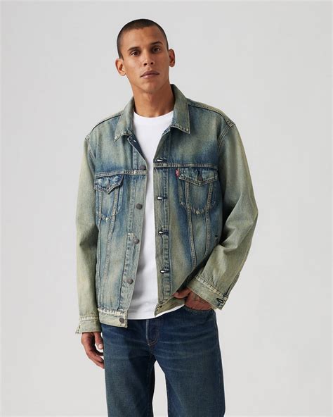 Lightweight Relaxed Fit Trucker Jacket Dark Wash Levis® Us