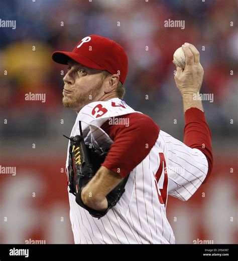Philadelphia Phillies Roy Halladay Pitches Against The New York Mets